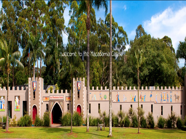 The Macadamia Castle - First Sun Holiday Park